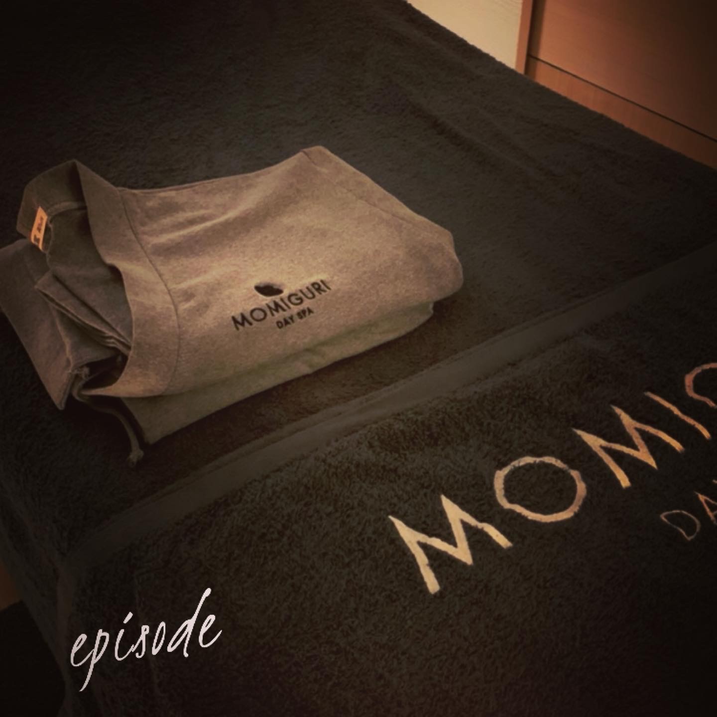 外国の方がペアルームでカップルデート | 高松市 モミグリデイスパ(MOMIGURI DAY SPA)